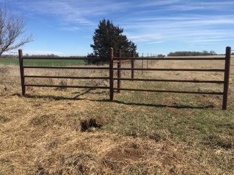 Steel Corrals and Custom Livestock Fences in Kansas - Wells Fencing
