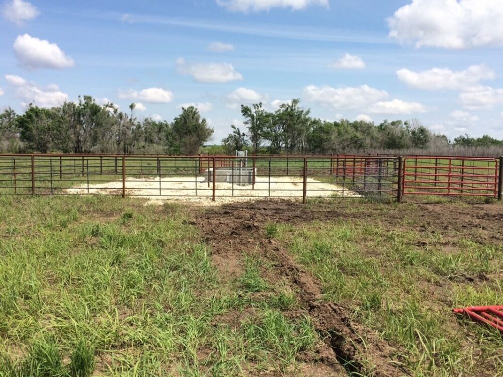 Steel Corrals and Custom Livestock Fences in Kansas - Wells Fencing