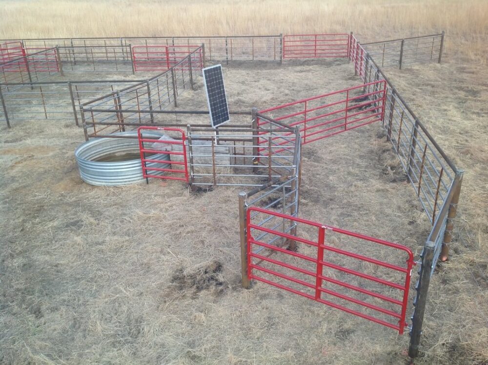 Steel Corrals and Custom Livestock Fences in Kansas - Wells Fencing